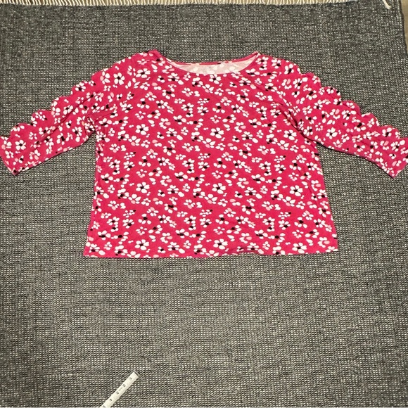 Kim Rogers | Tops | Kim Rogers Curvy Pink Floral Top | Poshmark